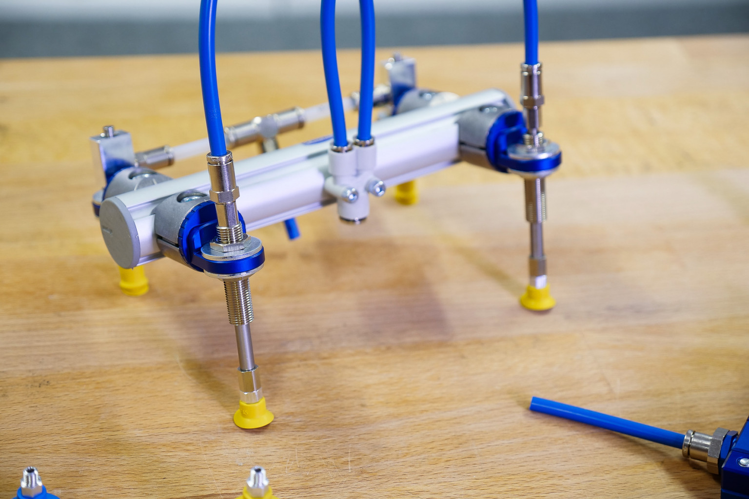 Configuring spring plungers made easy - bbr Bänder Bleche Rohre